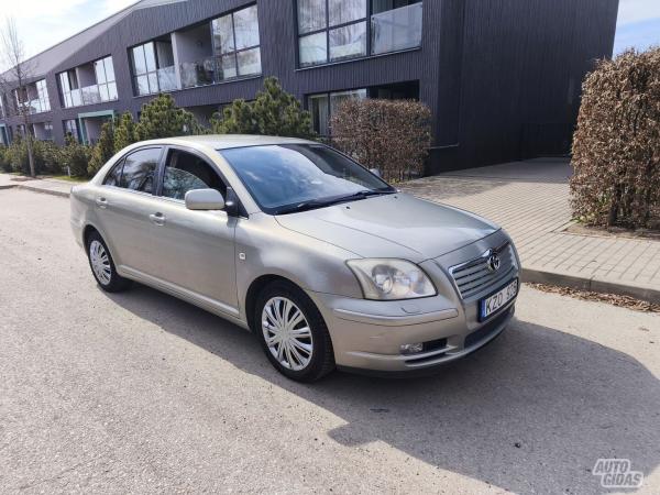 Toyota Avensis 2004 Kauņa, ar dzinēja tilpumu 2.00 L un nobraukumu 329 tūkst. km par 1800 €, foto 2 vietnē AUTOMOTO.COM.LV