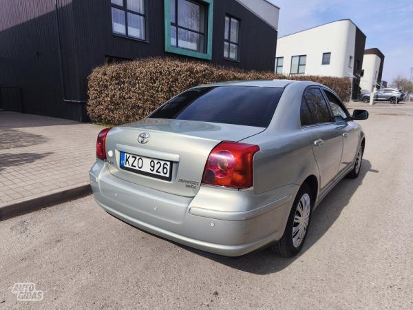 Toyota Avensis 2004 Kauņa, ar dzinēja tilpumu 2.00 L un nobraukumu 329 tūkst. km par 1800 €, foto 5 vietnē AUTOMOTO.COM.LV