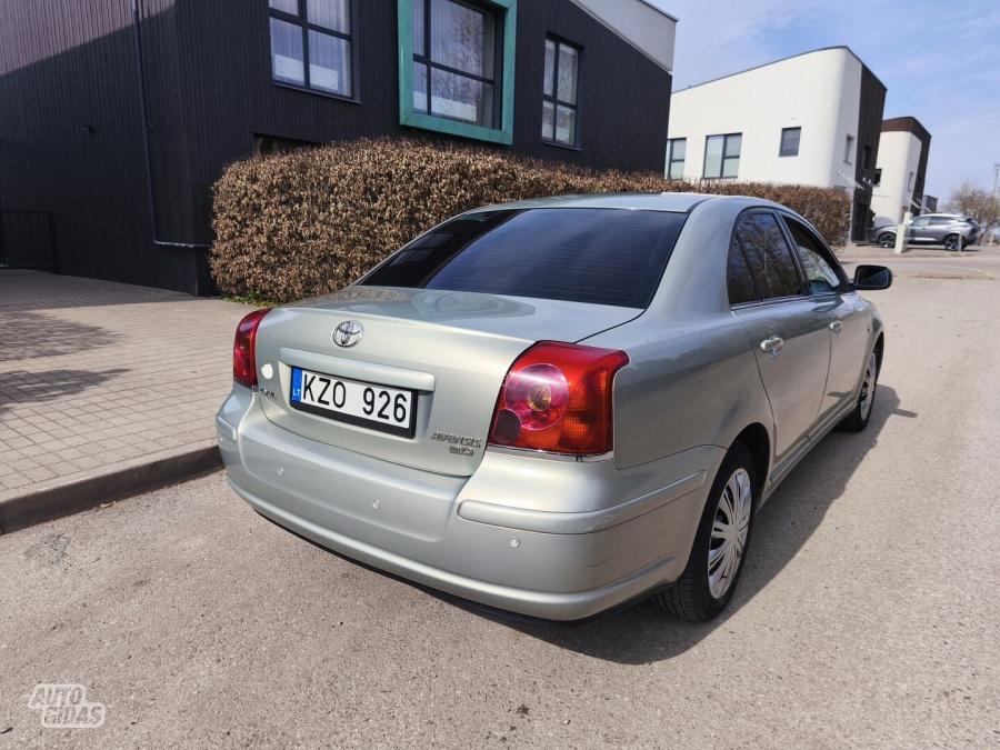 Toyota Avensis 2004 in Kaunas, with an engine capacity of 2.00 L and mileage of 329 thousand km for 1800 €, photo 6 on AUTOMOTO.COM.LV