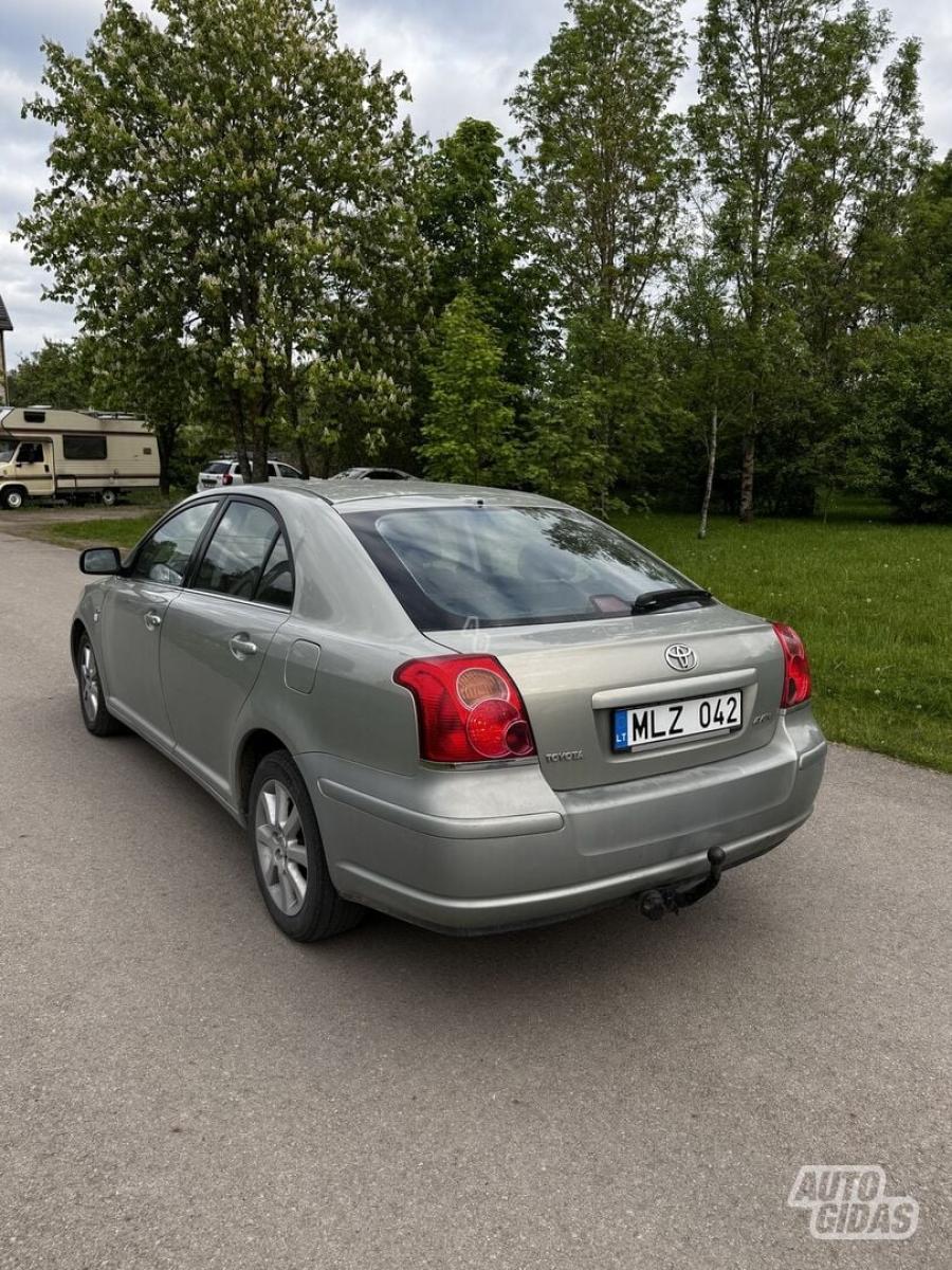 Toyota Avensis 2004 Šauļi, ar dzinēja tilpumu 2.00 L un nobraukumu 200 tūkst. km par 1550 €, foto 6 vietnē AUTOMOTO.COM.LV
