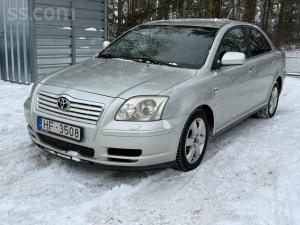 Toyota Avensis 2004 Rīga, ar dzinēja tilpumu 2.00 L un nobraukumu 496 tūkst. km par 1600 €, foto  vietnē AUTOMOTO.COM.LV