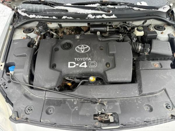 Тойота Авенсис 2004 в Рига, объемом двигателя 2.00 л и пробегом 496 тыс. км за 1600 €, фото 10 на AUTOMOTO.COM.LV