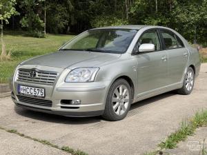 Тойота Авенсис 2004 в Вильнюс, объемом двигателя 2.00 л и пробегом 286 тыс. км за 1199 €, фото  на AUTOMOTO.COM.LV