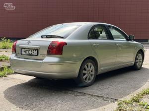Toyota Avensis 2004 Viļņa, ar dzinēja tilpumu 2.00 L un nobraukumu 286 tūkst. km par 1199 €, foto 5 vietnē AUTOMOTO.COM.LV