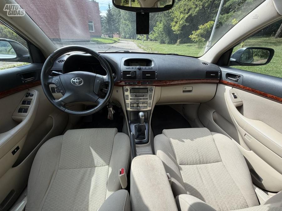 Toyota Avensis 2004 Viļņa, ar dzinēja tilpumu 2.00 L un nobraukumu 286 tūkst. km par 1199 €, foto 8 vietnē AUTOMOTO.COM.LV
