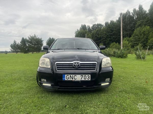 Toyota Avensis 2004 Kauņa, ar dzinēja tilpumu 2.00 L un nobraukumu 274 tūkst. km par 1300 €, foto 1 vietnē AUTOMOTO.COM.LV