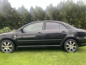 Toyota Avensis 2004 in Kaunas, with an engine capacity of 2.00 L and mileage of 274 thousand km for 1300 €, photo 4 on AUTOMOTO.COM.LV