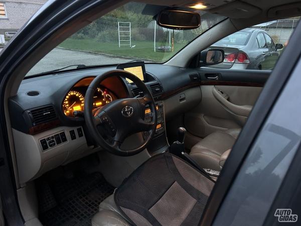 Toyota Avensis 2004 Širvintos, ar dzinēja tilpumu 2.00 L un nobraukumu 406 tūkst. km par 499 €, foto 6 vietnē AUTOMOTO.COM.LV
