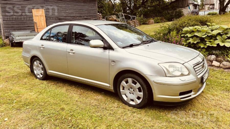 Toyota Avensis 2005 in Aluksne, with an engine capacity of 2.00 L and mileage of 250 thousand km for 1400 €, photo 1 on AUTOMOTO.COM.LV