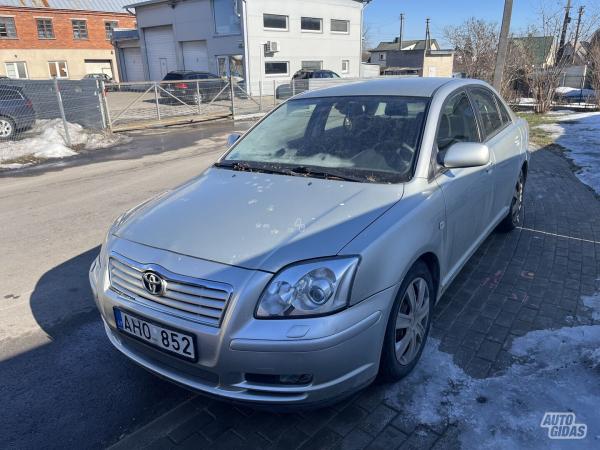Toyota Avensis 2005 in Kaunas, with an engine capacity of 2.00 L and mileage of 250 thousand km for 850 €, photo 2 on AUTOMOTO.COM.LV