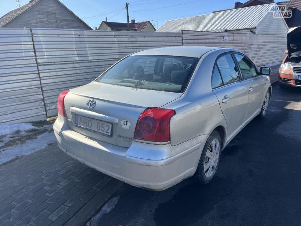 Toyota Avensis 2005 in Kaunas, with an engine capacity of 2.00 L and mileage of 250 thousand km for 850 €, photo 3 on AUTOMOTO.COM.LV