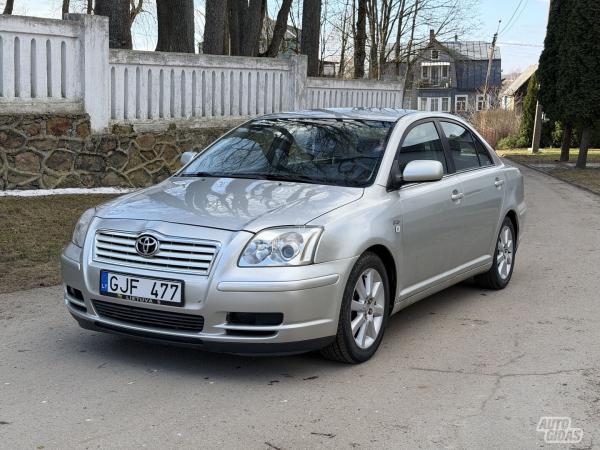 Toyota Avensis 2005 in Kelme, with an engine capacity of 2.00 L and mileage of 311 thousand km for 1250 €, photo 1 on AUTOMOTO.COM.LV