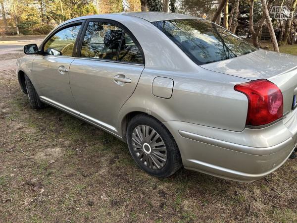 Toyota Avensis 2005 in Klaipeda, with an engine capacity of 2.00 L and mileage of 215 thousand km for 1600 €, photo 5 on AUTOMOTO.COM.LV