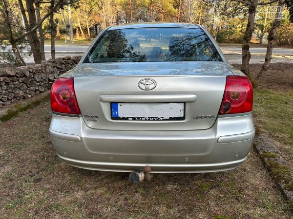 Toyota Avensis 2005 in Klaipeda, with an engine capacity of 2.00 L and mileage of 215 thousand km for 1600 €, photo 6 on AUTOMOTO.COM.LV