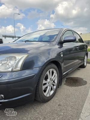 Toyota Avensis 2005 Viļņa, ar dzinēja tilpumu 2.20 L un nobraukumu 234 tūkst. km par 1850 €, foto 4 vietnē AUTOMOTO.COM.LV
