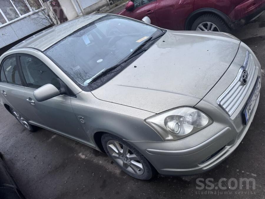 Тойота Авенсис 2005 в Елгава, объемом двигателя 2.00 л и пробегом 317 тыс. км за 1200 €, фото 1 на AUTOMOTO.COM.LV