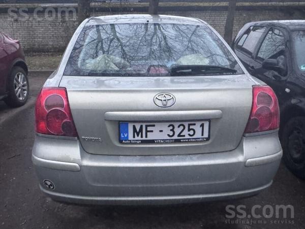 Тойота Авенсис 2005 в Елгава, объемом двигателя 2.00 л и пробегом 317 тыс. км за 1200 €, фото 6 на AUTOMOTO.COM.LV