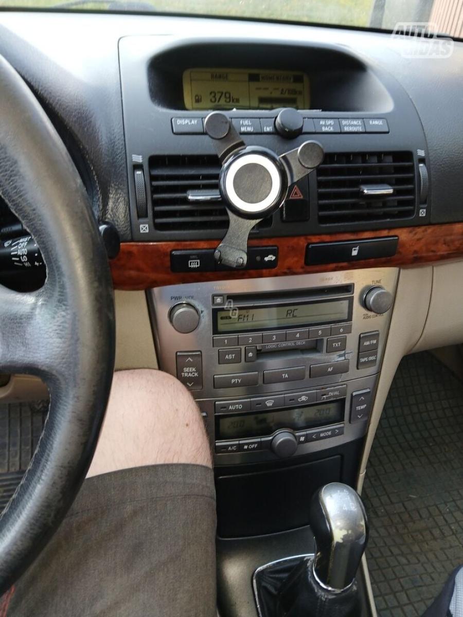 Тойота Авенсис 2005 в Радвилишкис, объемом двигателя 2.00 л и пробегом 390 тыс. км за 1350 €, фото 6 на AUTOMOTO.COM.LV
