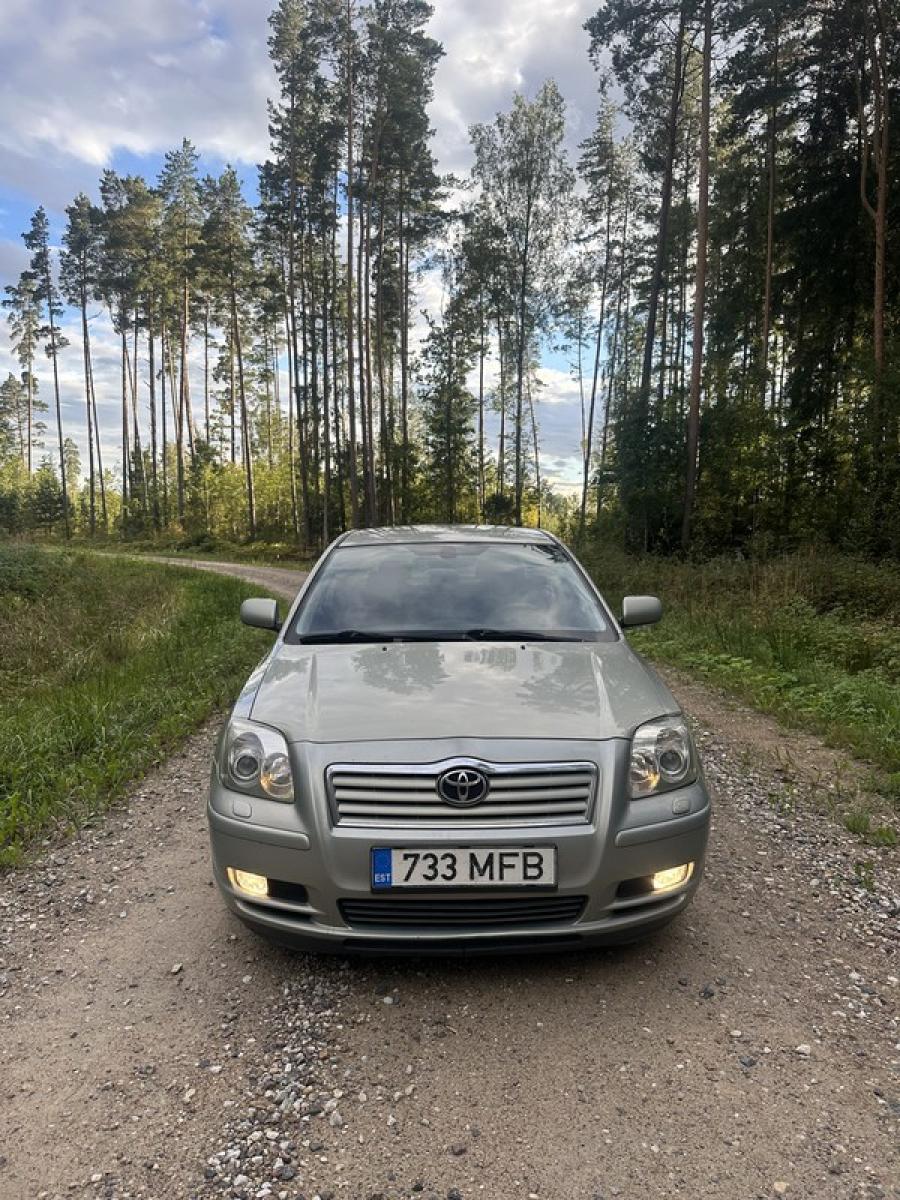 Toyota Avensis 2005 in Tallinn, with an engine capacity of 2.00 L and mileage of 300 thousand km for 2200 €, photo 12 on AUTOMOTO.COM.LV