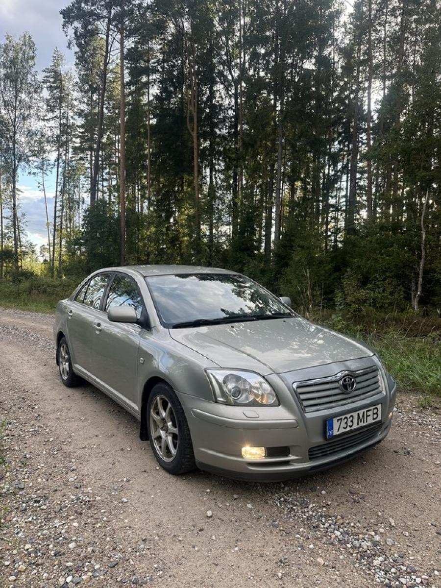 Toyota Avensis 2005 in Tallinn, with an engine capacity of 2.00 L and mileage of 300 thousand km for 2200 €, photo 13 on AUTOMOTO.COM.LV