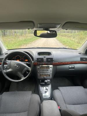 Toyota Avensis 2005 in Tallinn, with an engine capacity of 2.00 L and mileage of 300 thousand km for 2200 €, photo 19 on AUTOMOTO.COM.LV