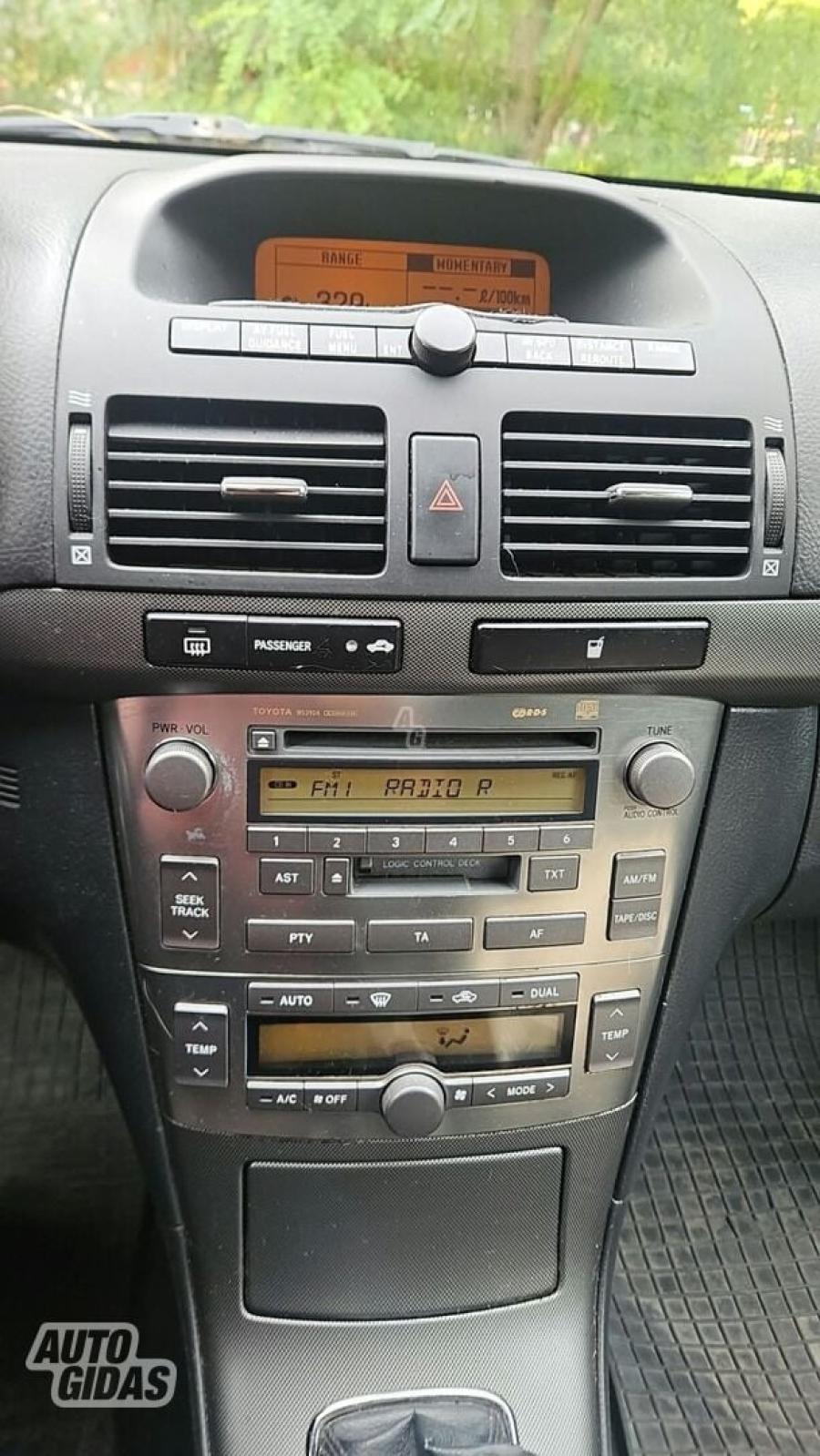 Тойота Авенсис 2005 в Вильнюс, объемом двигателя 2.00 л и пробегом 315 тыс. км за 1300 €, фото 12 на AUTOMOTO.COM.LV