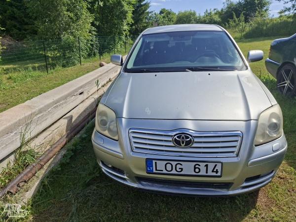 Toyota Avensis 2006 Viļņa, ar dzinēja tilpumu 2.20 L un nobraukumu 300 tūkst. km par 550 €, foto 2 vietnē AUTOMOTO.COM.LV