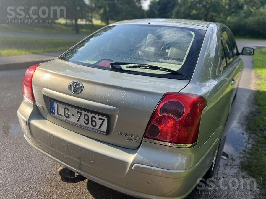 Тойота Авенсис 2006 в Елгава, объемом двигателя 2.20 л и пробегом 353 тыс. км за 2100 €, фото 1 на AUTOMOTO.COM.LV
