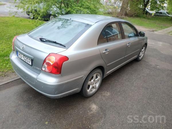 Toyota Avensis 2007 in Riga, with an engine capacity of 1.80 L and mileage of 115 thousand km for 3250 €, photo 2 on AUTOMOTO.COM.LV