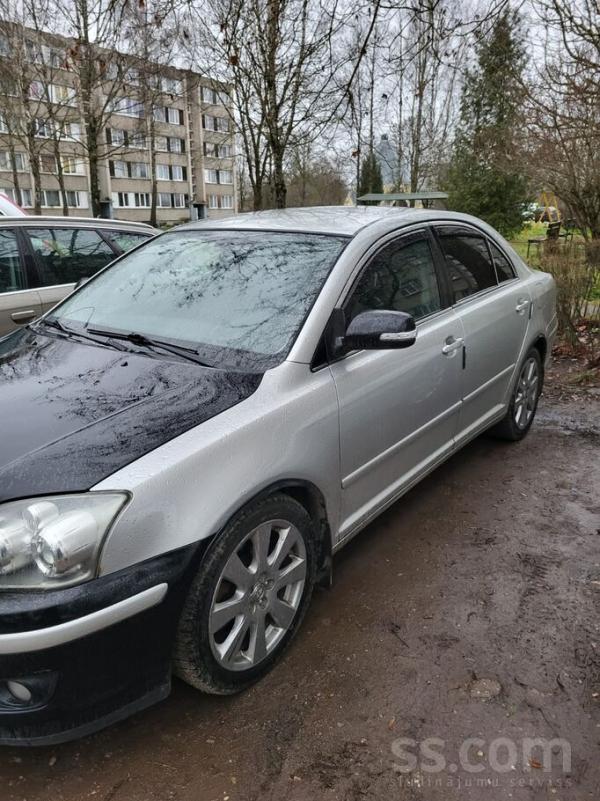 Toyota Avensis 2007 in Riga, with an engine capacity of 2.00 L and mileage of 280 thousand km for 1500 €, photo 3 on AUTOMOTO.COM.LV