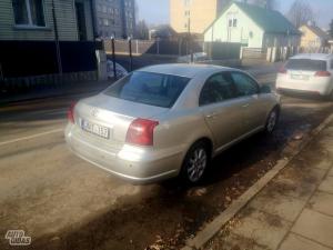 Toyota Avensis 2007 in Raseiniai, with an engine capacity of 2.20 L and mileage of 300 thousand km for 750 €, photo 3 on AUTOMOTO.COM.LV