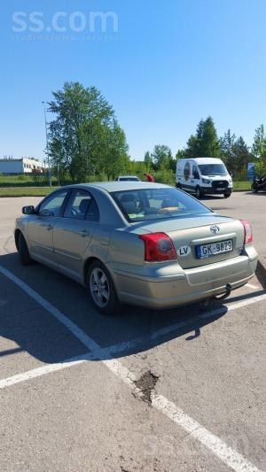 Toyota Avensis 2007 Krāslava, ar dzinēja tilpumu 2.00 L un nobraukumu 162 tūkst. km par 4000 €, foto  vietnē AUTOMOTO.COM.LV