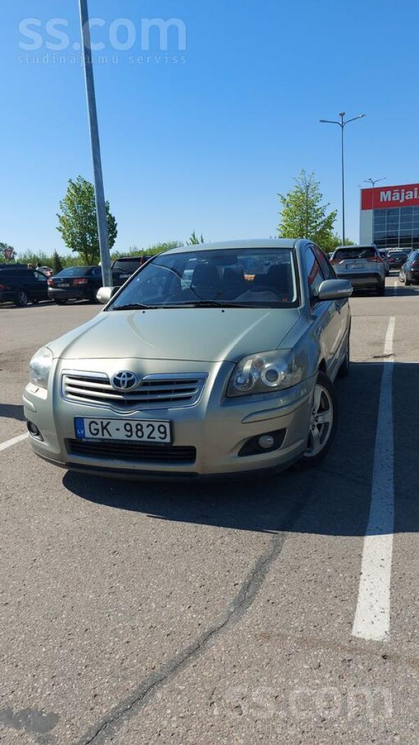 Toyota Avensis 2007 in Kraslava, with an engine capacity of 2.00 L and mileage of 162 thousand km for 4000 €, photo 2 on AUTOMOTO.COM.LV