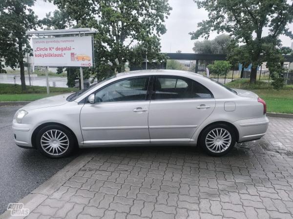 Toyota Avensis 2007 Šauļi, ar dzinēja tilpumu 2.00 L un nobraukumu 320 tūkst. km par 1650 €, foto 1 vietnē AUTOMOTO.COM.LV