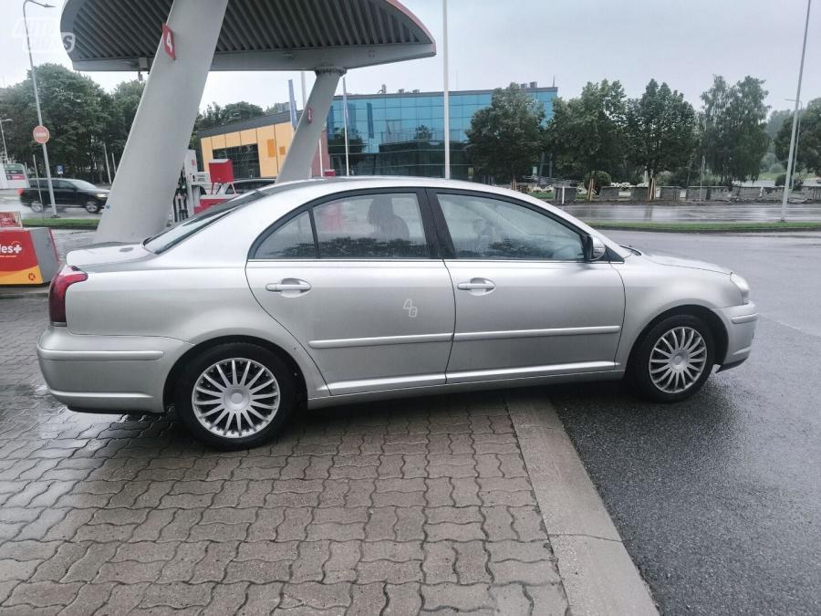 Toyota Avensis 2007 Šauļi, ar dzinēja tilpumu 2.00 L un nobraukumu 320 tūkst. km par 1650 €, foto 4 vietnē AUTOMOTO.COM.LV