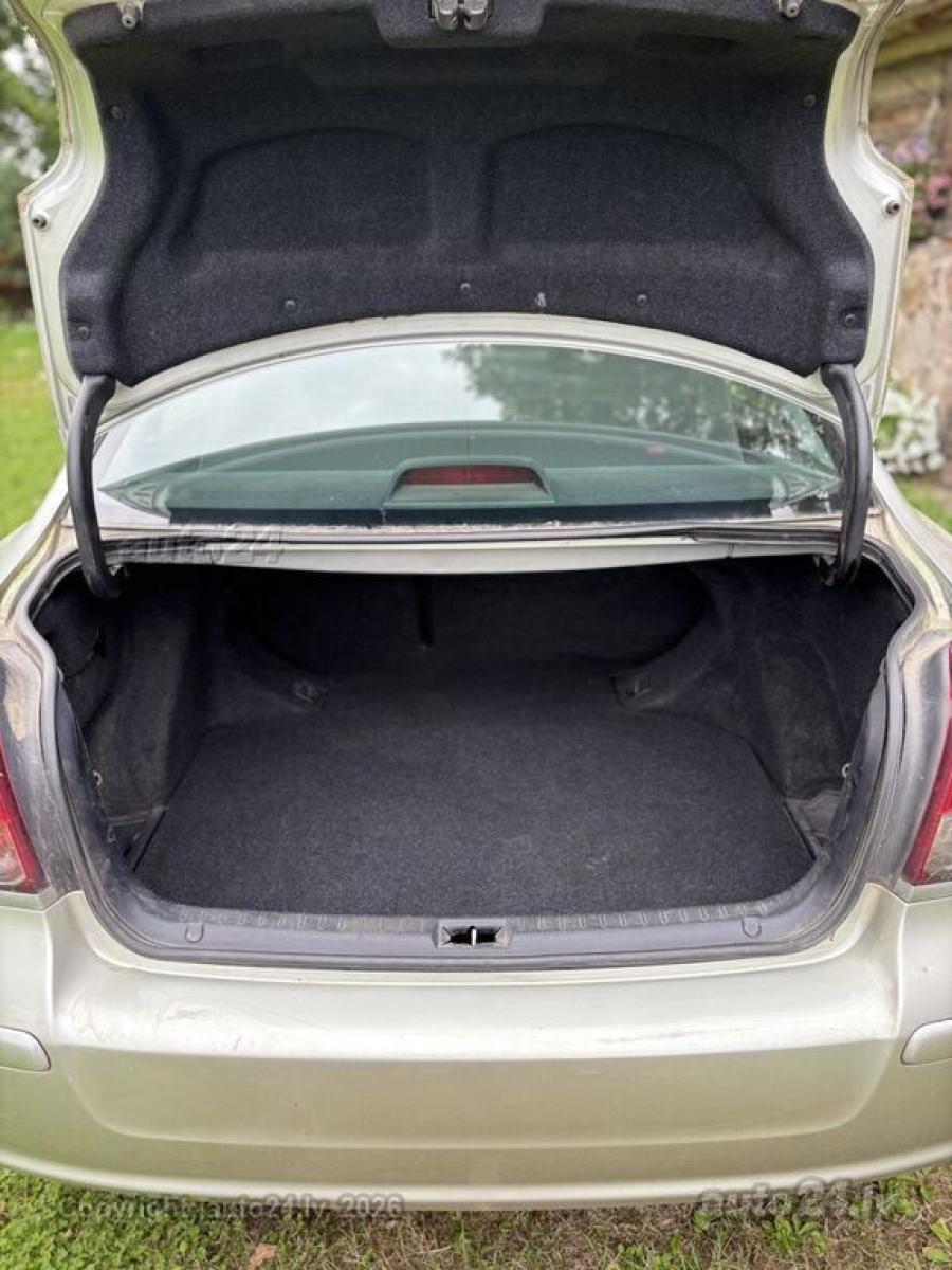 Toyota Avensis 2007 Tallina, ar dzinēja tilpumu 2.00 L un nobraukumu 271 tūkst. km par 1900 €, foto 8 vietnē AUTOMOTO.COM.LV