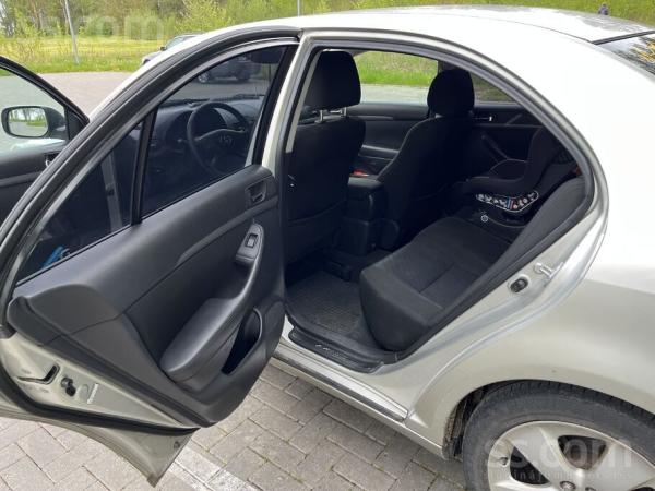 Toyota Avensis 2008 Rīga, ar dzinēja tilpumu 2.00 L un nobraukumu 273 tūkst. km par 2400 €, foto 9 vietnē AUTOMOTO.COM.LV