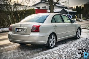 Toyota Avensis 2008 Rīga, ar dzinēja tilpumu 2.20 L un nobraukumu 306 tūkst. km par 990 €, foto 3 vietnē AUTOMOTO.COM.LV
