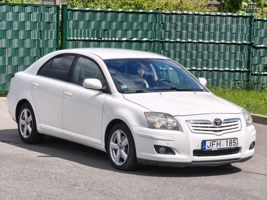 Toyota Avensis 2008 in Vilnius, with an engine capacity of 2.20 L and mileage of 275 thousand km for 1800 €, photo 3 on AUTOMOTO.COM.LV