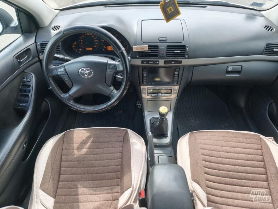 Toyota Avensis 2008 in Vilnius, with an engine capacity of 2.20 L and mileage of 275 thousand km for 1800 €, photo 9 on AUTOMOTO.COM.LV