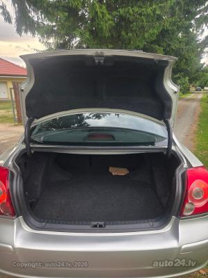 Toyota Avensis 2008 Tallina, ar dzinēja tilpumu 1.60 L un nobraukumu 283 tūkst. km par 2500 €, foto 9 vietnē AUTOMOTO.COM.LV