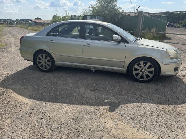 Toyota Avensis 2008 Viļņa, ar dzinēja tilpumu 2.00 L un nobraukumu 291 tūkst. km par 1550 €, foto 4 vietnē AUTOMOTO.COM.LV
