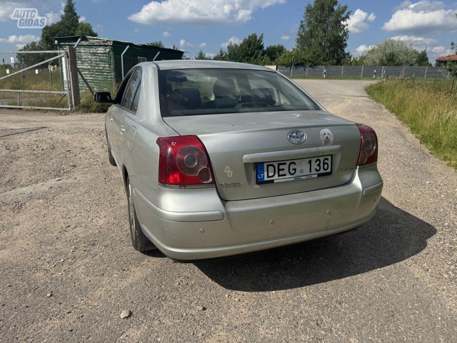 Toyota Avensis 2008 in Vilnius, with an engine capacity of 2.00 L and mileage of 291 thousand km for 1550 €, photo 8 on AUTOMOTO.COM.LV