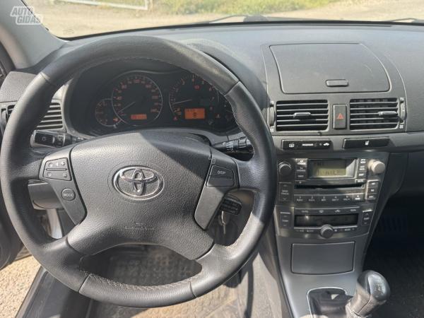 Toyota Avensis 2008 Viļņa, ar dzinēja tilpumu 2.00 L un nobraukumu 291 tūkst. km par 1550 €, foto 9 vietnē AUTOMOTO.COM.LV