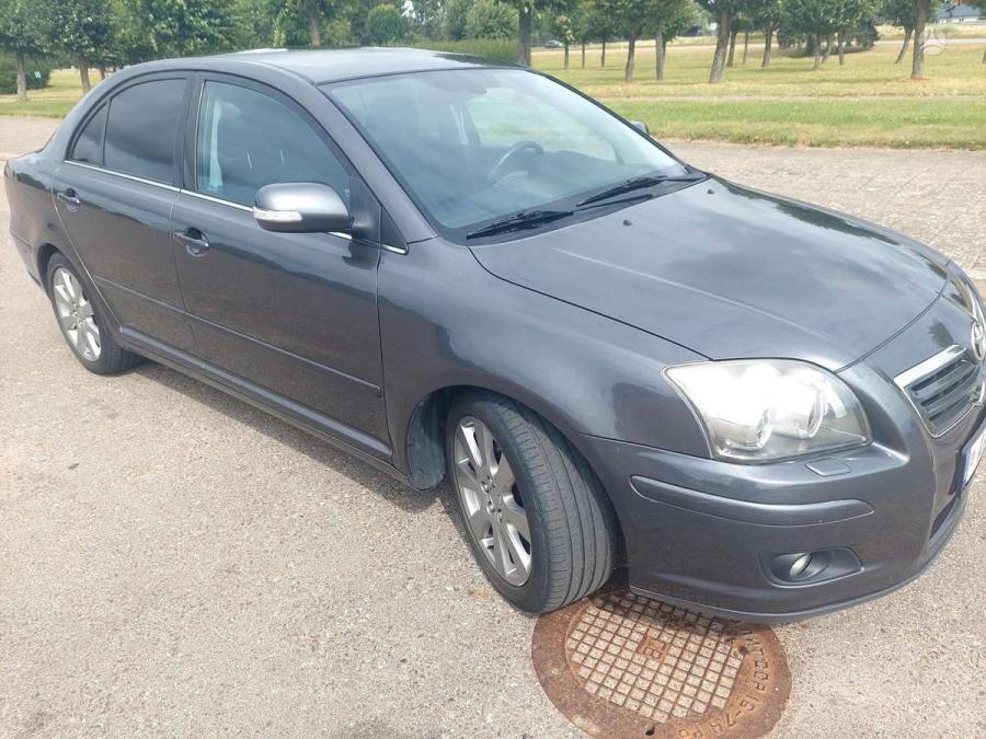 Toyota Avensis 2008 Kauņa, ar dzinēja tilpumu 2.00 L un nobraukumu 137 tūkst. km par 3900 €, foto 4 vietnē AUTOMOTO.COM.LV