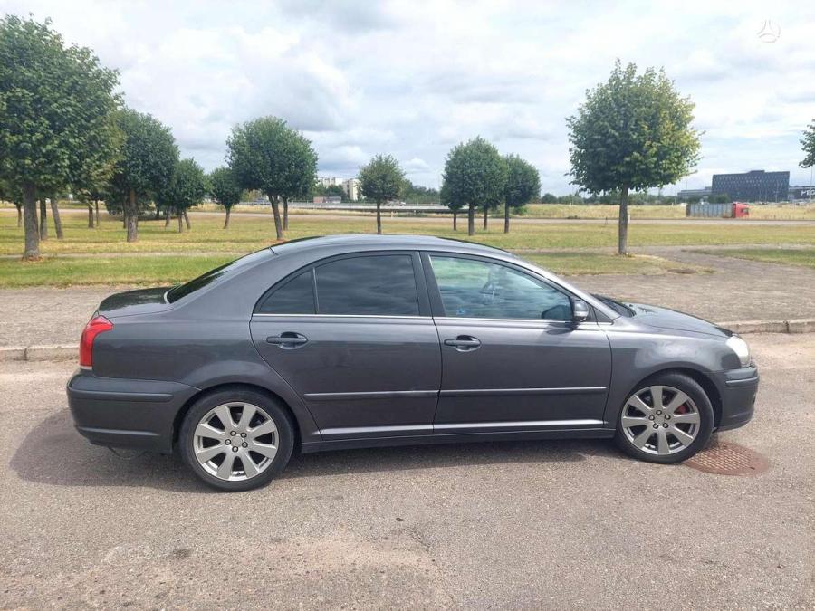 Toyota Avensis 2008 Kauņa, ar dzinēja tilpumu 2.00 L un nobraukumu 137 tūkst. km par 3900 €, foto 5 vietnē AUTOMOTO.COM.LV
