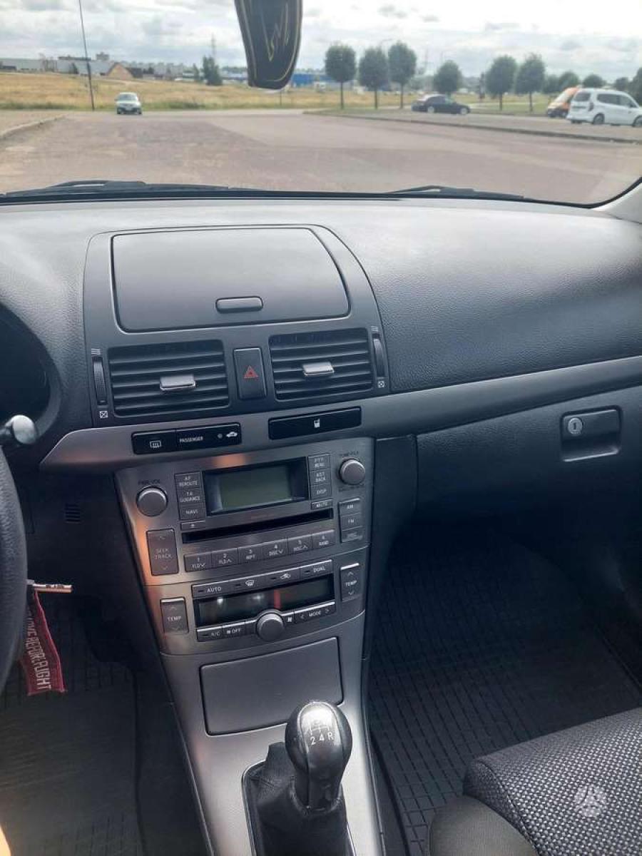 Toyota Avensis 2008 Kauņa, ar dzinēja tilpumu 2.00 L un nobraukumu 137 tūkst. km par 3900 €, foto 20 vietnē AUTOMOTO.COM.LV