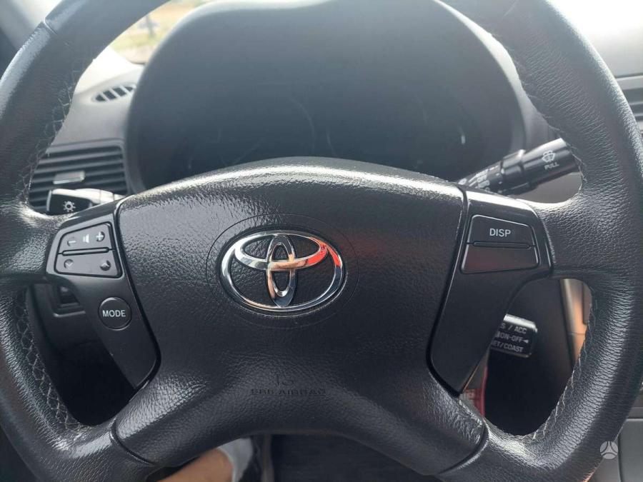 Toyota Avensis 2008 Kauņa, ar dzinēja tilpumu 2.00 L un nobraukumu 137 tūkst. km par 3900 €, foto 23 vietnē AUTOMOTO.COM.LV