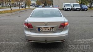 Toyota Avensis 2009 in Limbazi, with an engine capacity of 2.20 L and mileage of 168 thousand km for 5500 €, photo 6 on AUTOMOTO.COM.LV
