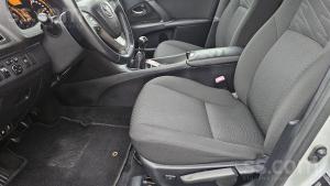 Toyota Avensis 2009 in Limbazi, with an engine capacity of 2.20 L and mileage of 168 thousand km for 5500 €, photo 9 on AUTOMOTO.COM.LV